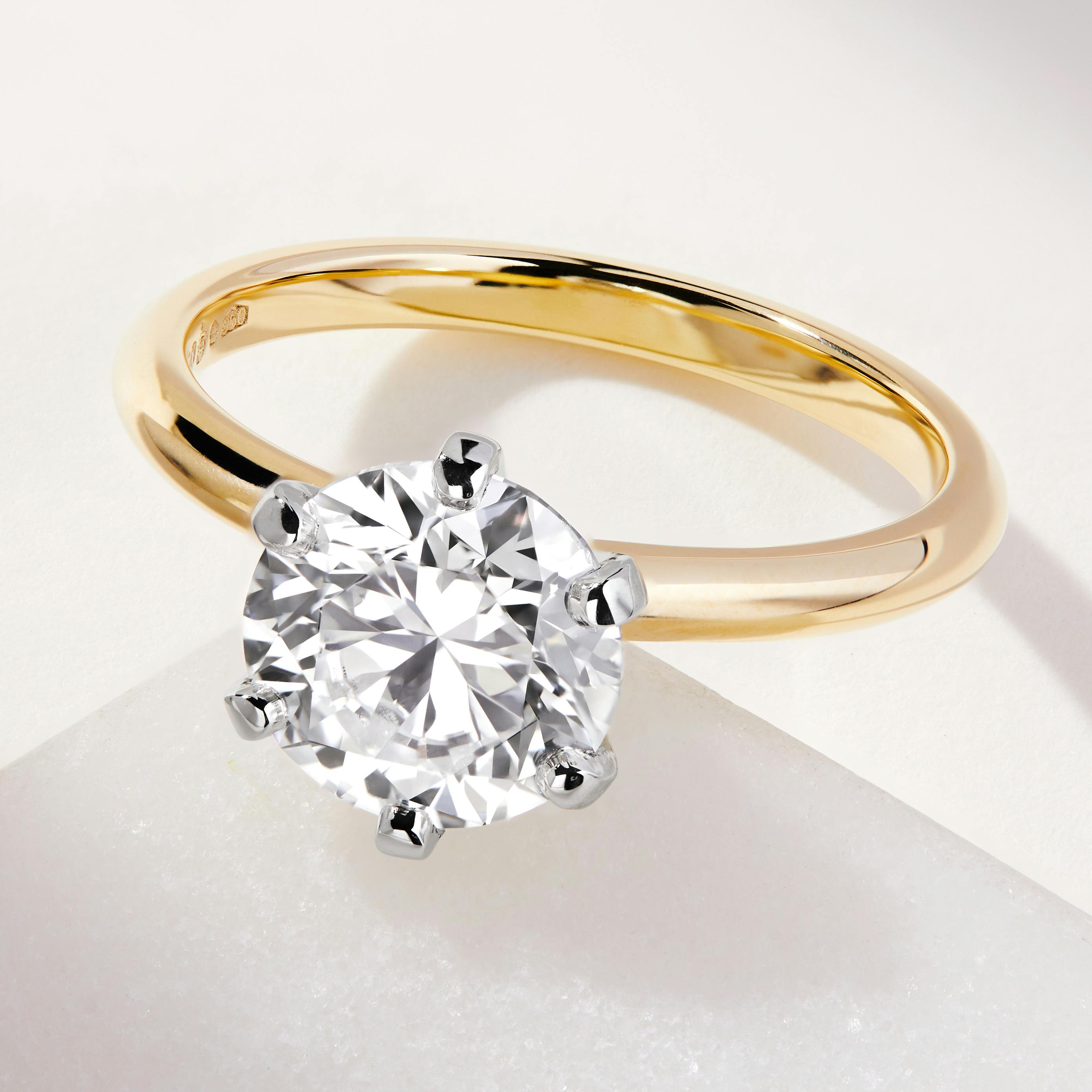 Lab Grown Diamonds UK | Queensmith